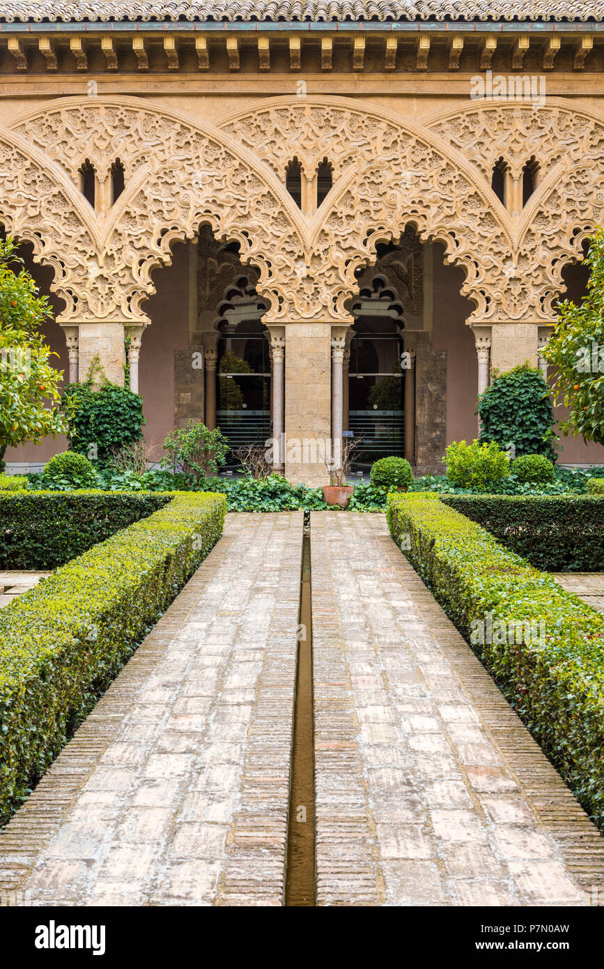 Santa isabel palace hi-res stock photography and images - Alamy