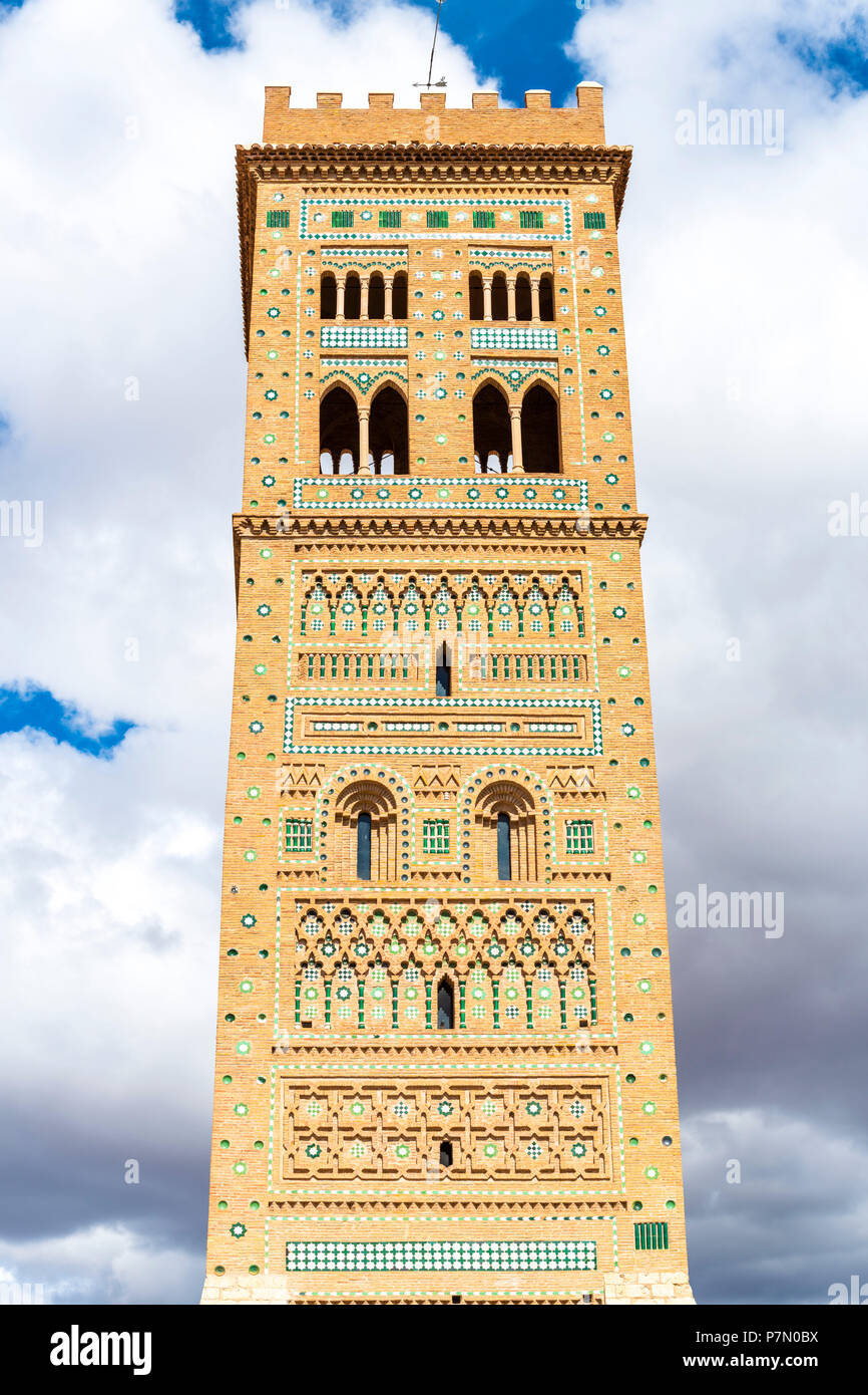 Aragon tower hi-res stock photography and images - Alamy