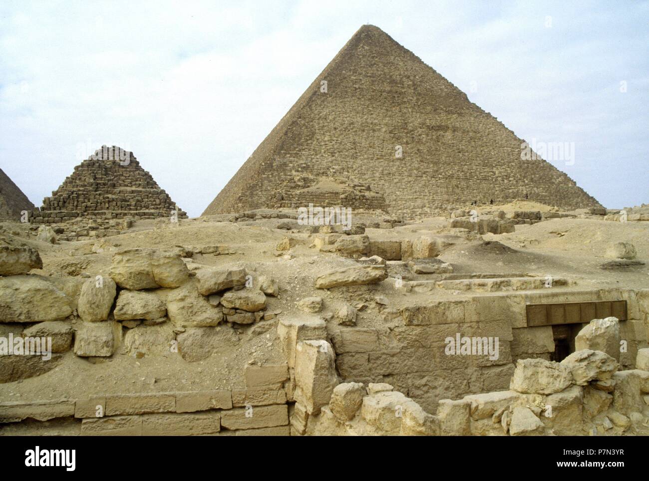 La Pirámide de Keops sirvió como tumba para el faraón Jufu, conocido ...