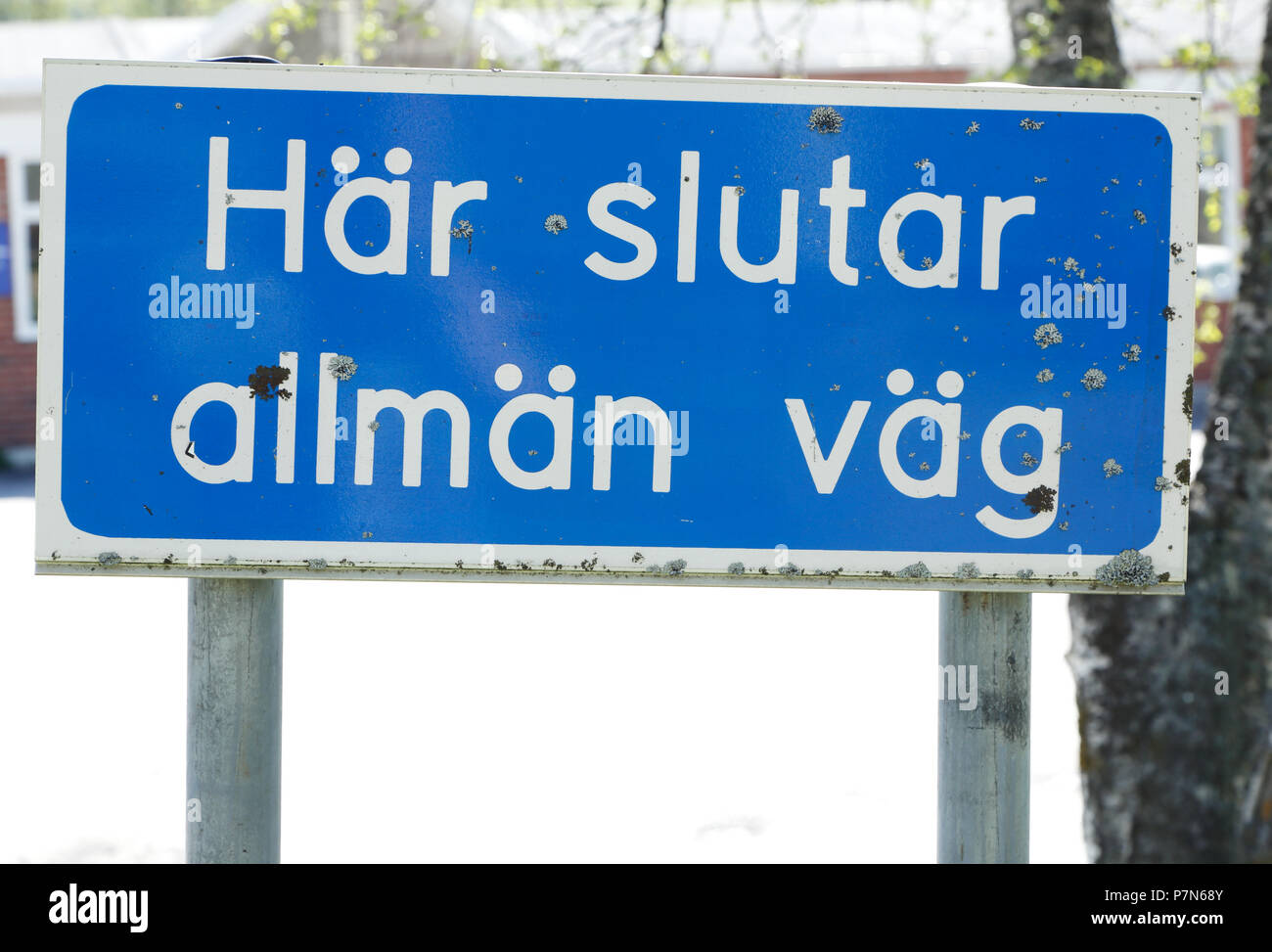 End of public road Swedish sign Stock Photo - Alamy