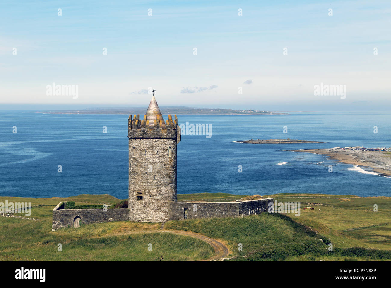 Doonagore Castle, County Clare, Ireland Stock Photo - Alamy