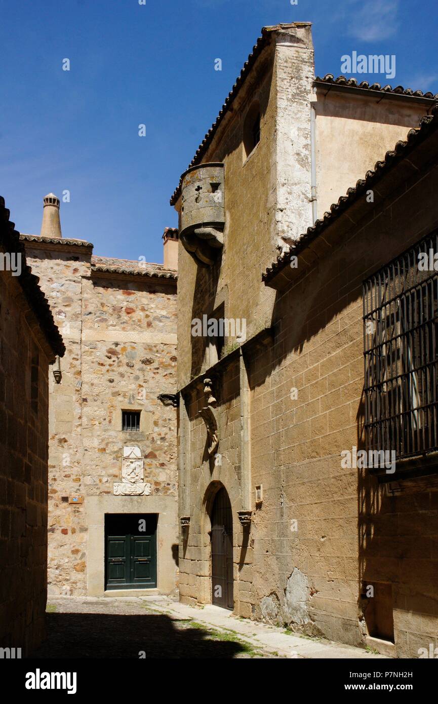 CASA DEL SOL O DE LOS SOLIS (S. XV) CACERES, EXTREMADURA Stock Photo ...