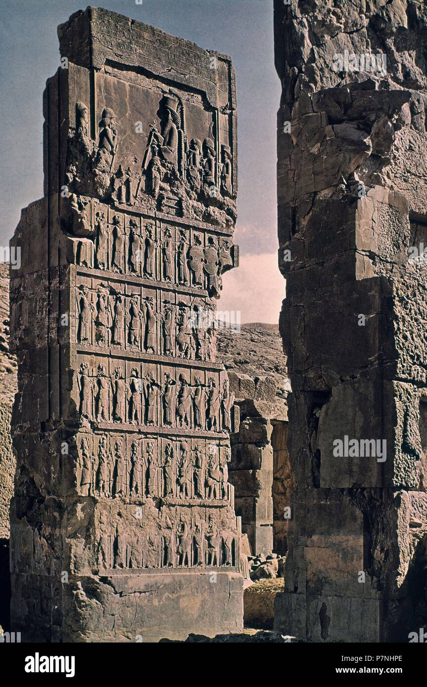 Puerta de persepolis hi-res stock photography and images - Alamy
