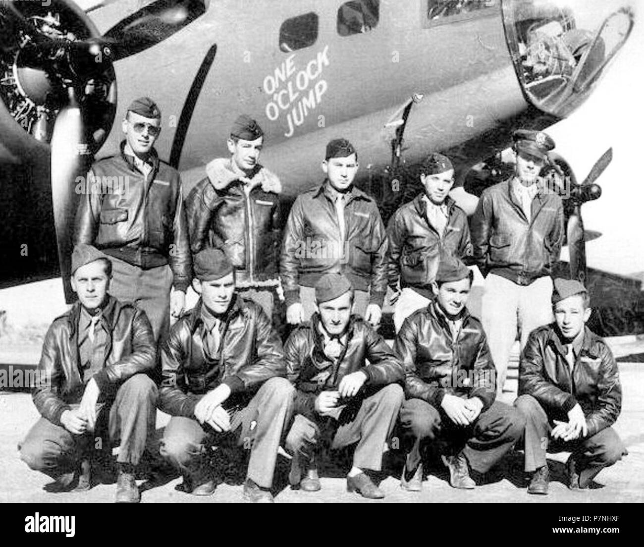 303rd Bombardment Group Boeing B-17F Flying Fortress 41-24582 Stock ...