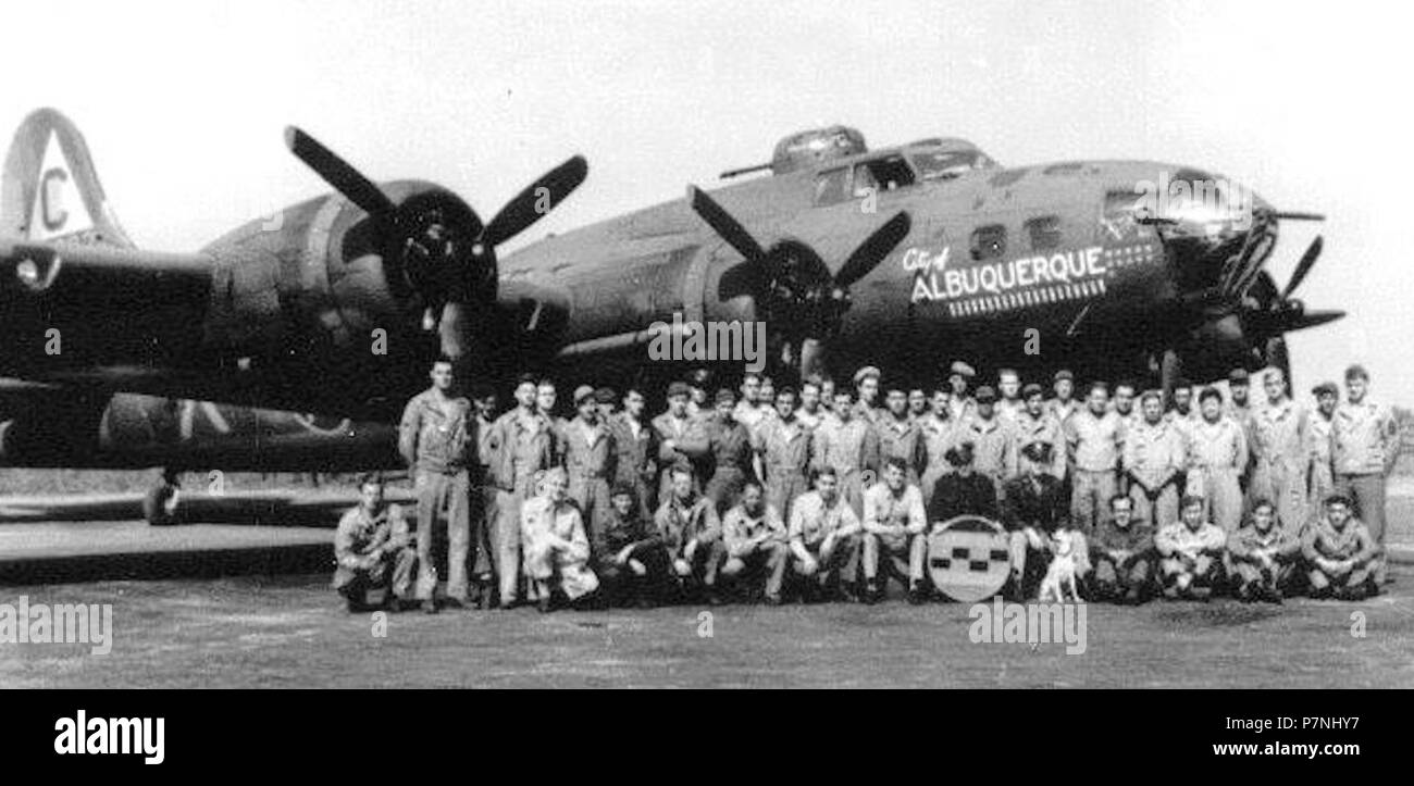 303rd Bombardment Group Boeing B-17F Flying Fortress 42-5392 Stock ...