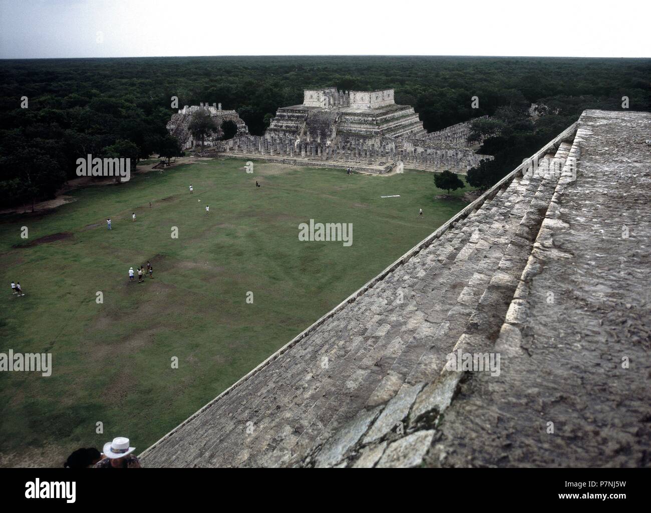 Templo de la piramide maya hi-res stock photography and images - Alamy
