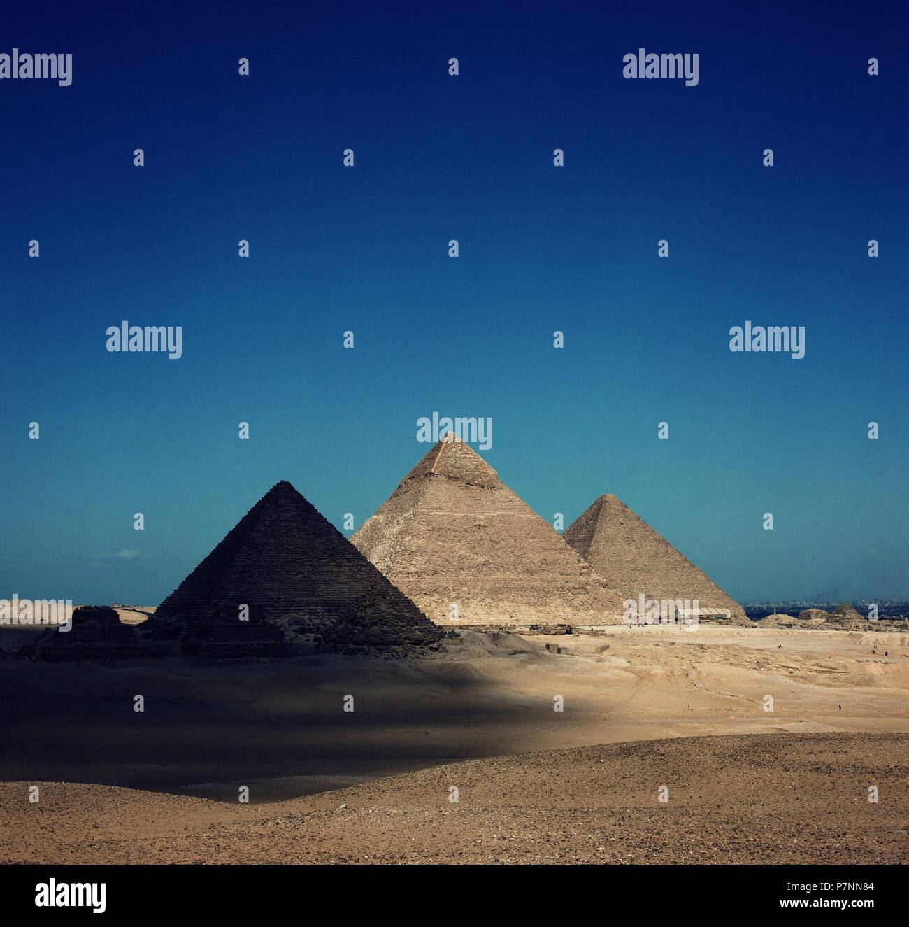 PIRAMIDES DE MICERINOS KEFREN Y KEOPS -IMPERIO ANTIGUO - IV DINASTIA ...