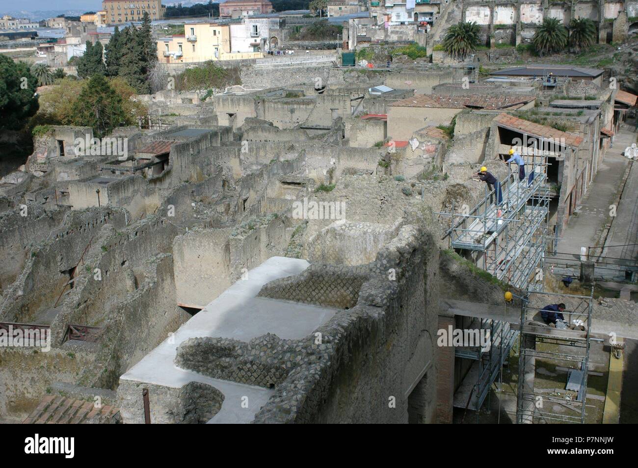 RUINAS DE HERCULANO. Location: CIUDAD ROMANA, ITALIA Stock Photo - Alamy