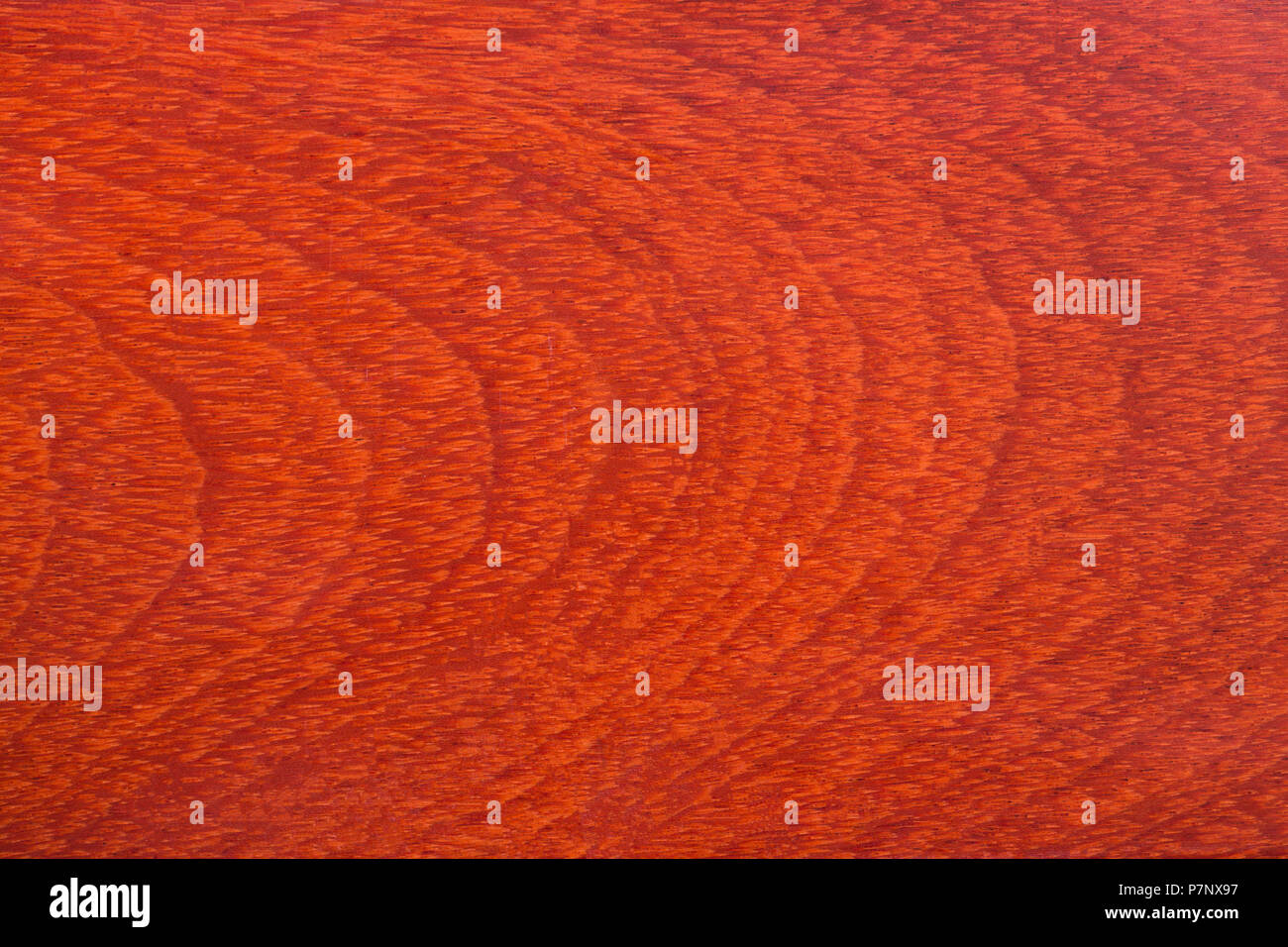 Dark reddish wood natural texrure Stock Photo - Alamy