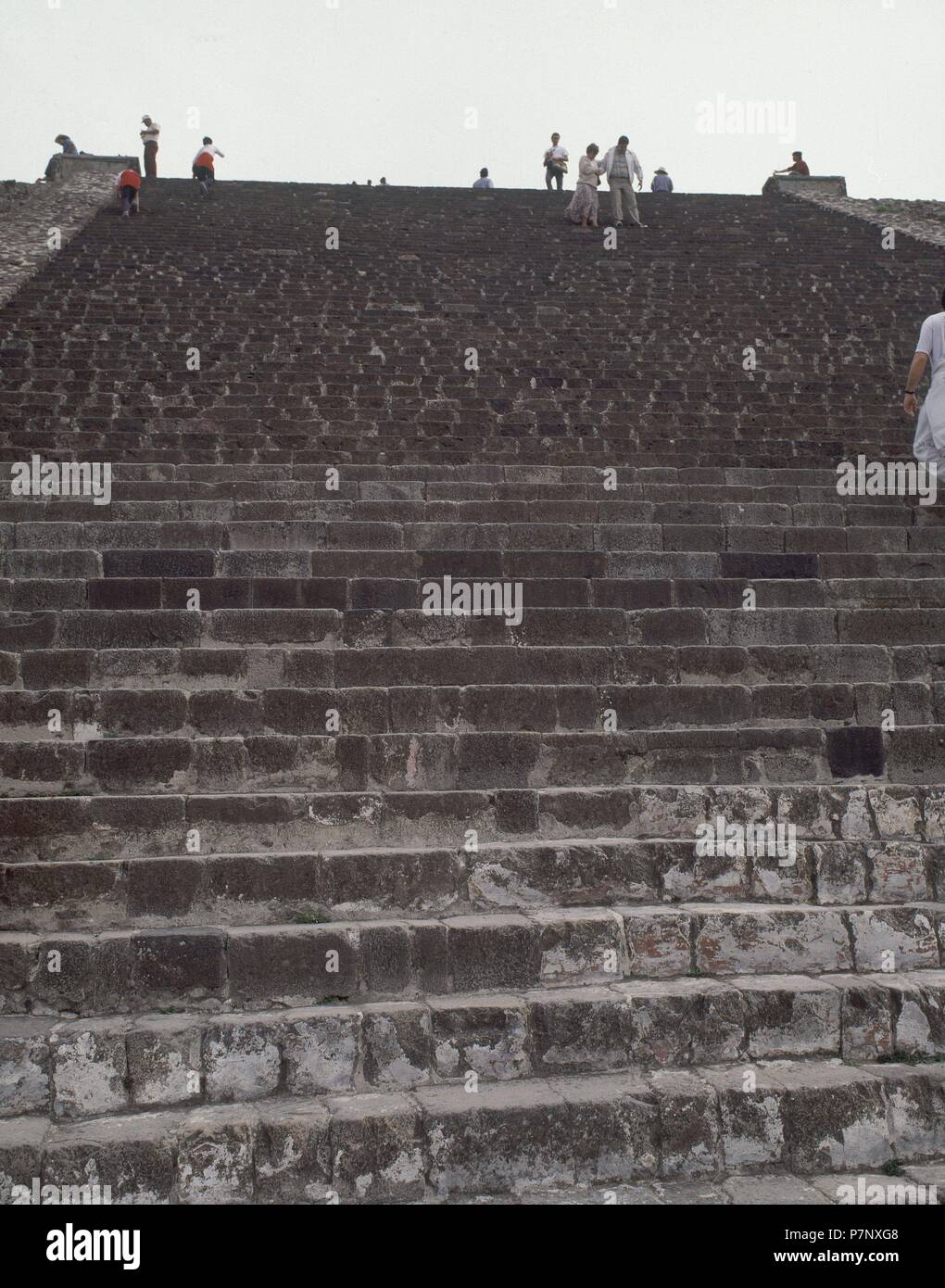 Piramide azteca de mexico hi-res stock photography and images - Alamy