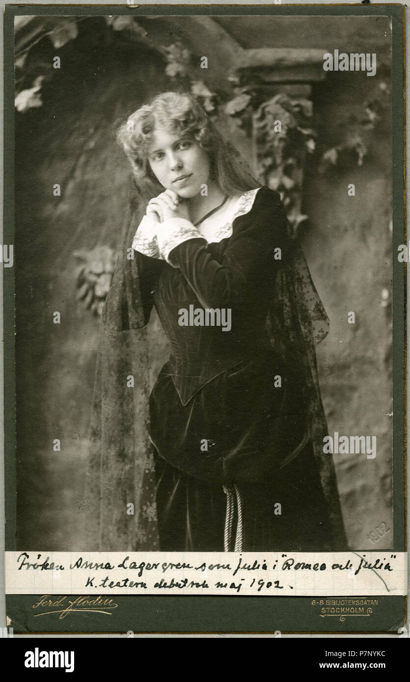 Anna Lagergren som Julia i Romeo och Julia, Kungliga teatern 1902 ...