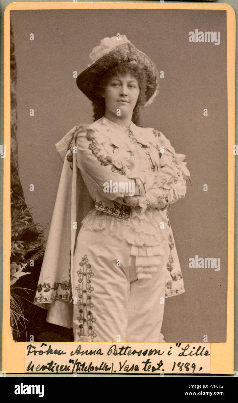 Anna Pettersson (sedemera Norrie) i titelrollen i Lille hertigen ...