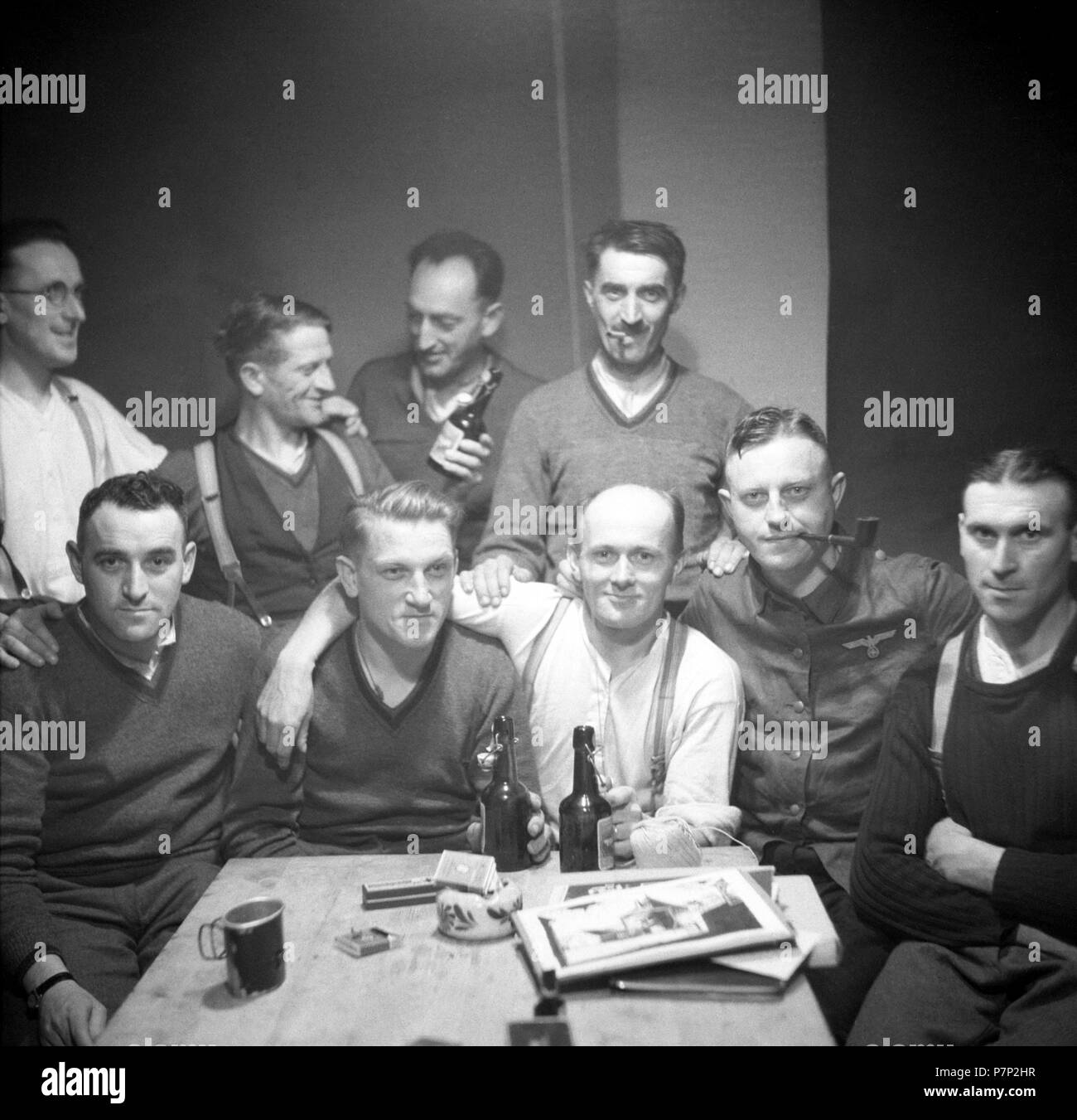 German soldiers training reich hi-res stock photography and images - Alamy