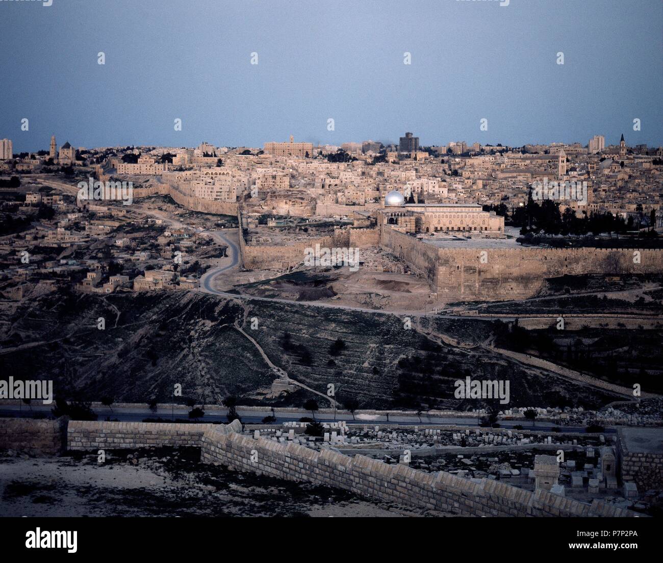 Ciudad jerusalem hi-res stock photography and images - Alamy