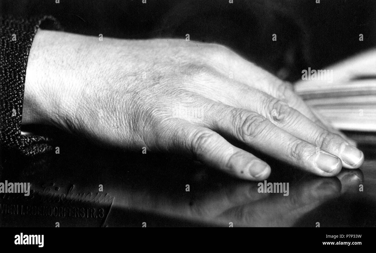 Exact location unknown Black and White Stock Photos & Images - Alamy