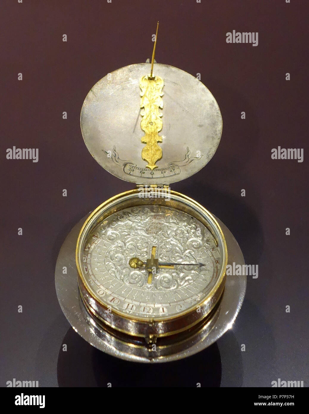 Muth hi-res stock photography and images - Alamy