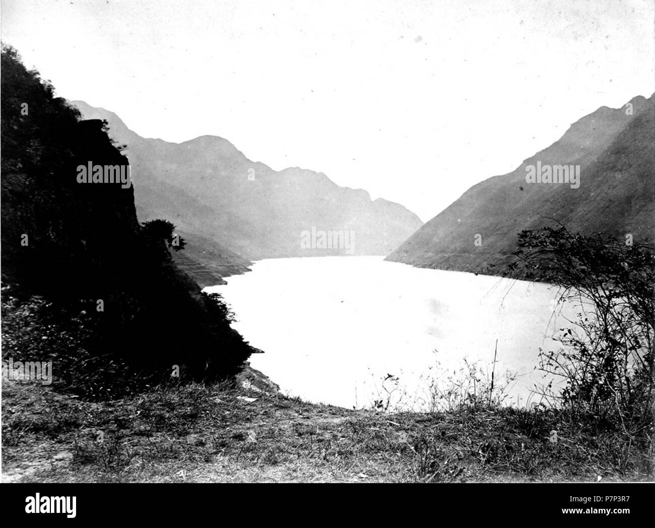 English: photo from Photographic Views of Canton . 18931919 309 ...