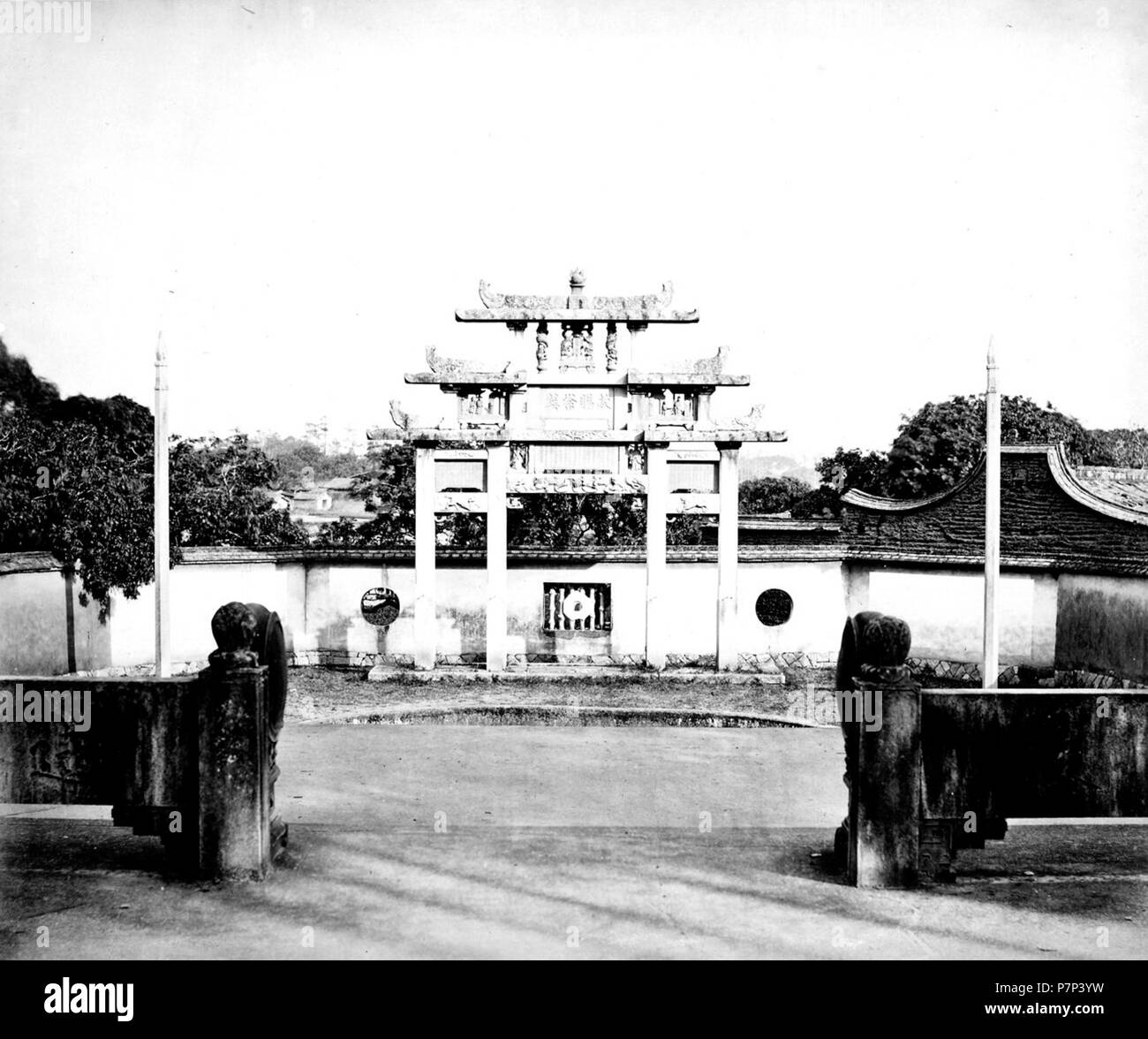 Chinese photo album hi-res stock photography and images - Alamy