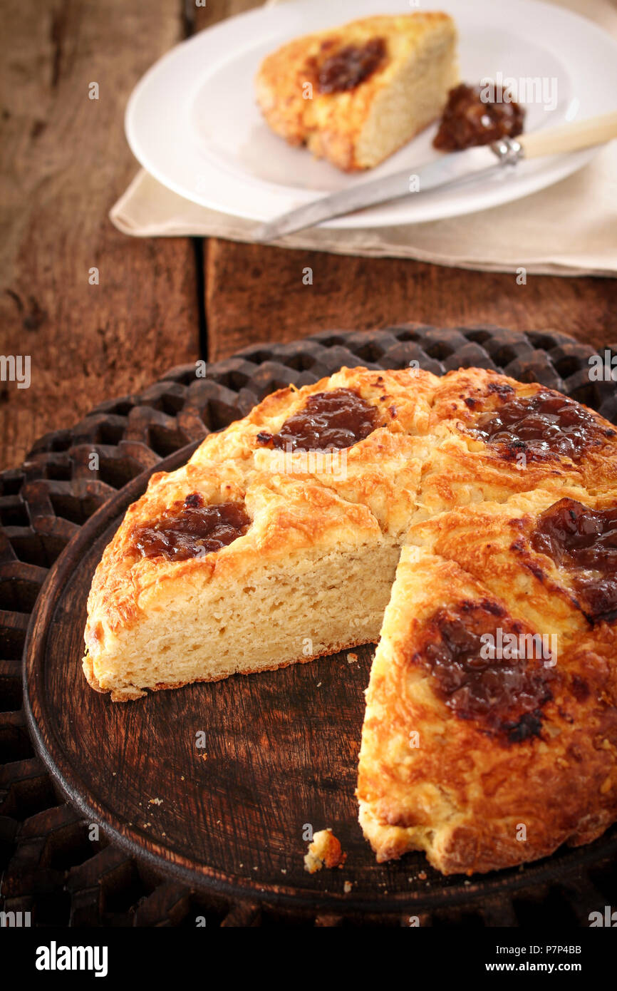 large sharing savoury scone bread Stock Photo - Alamy