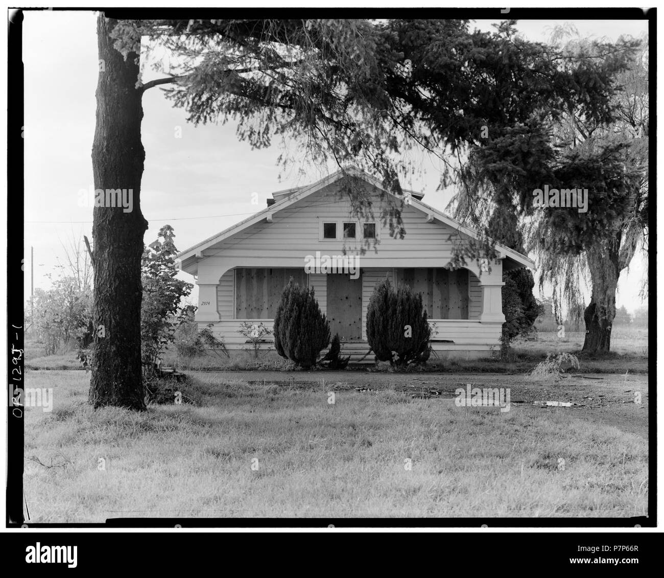 Chemawa indian school hi-res stock photography and images - Alamy