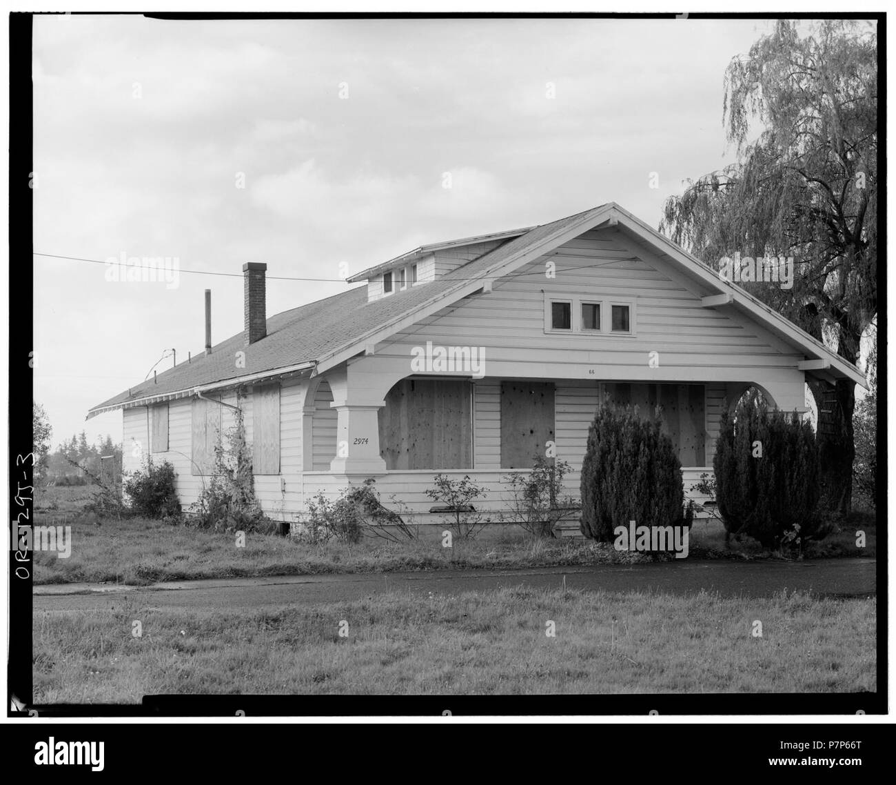 Chemawa indian school hi-res stock photography and images - Alamy