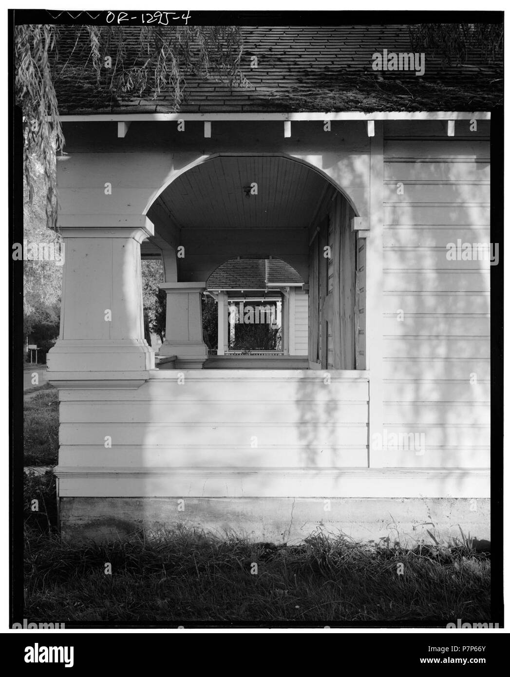 Chemawa indian school hi-res stock photography and images - Alamy