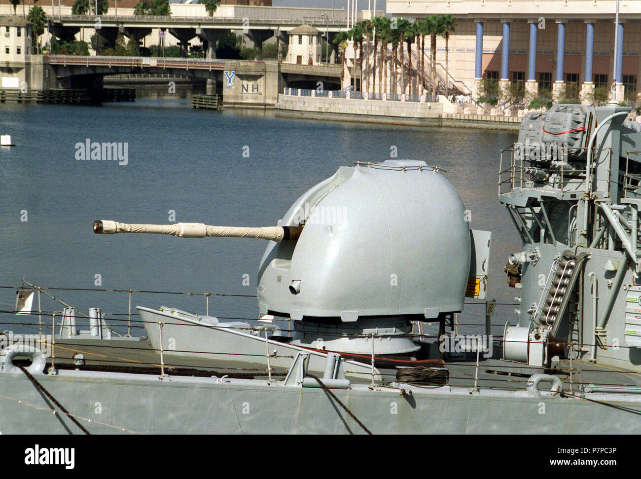 4.5 inch Mark 8 naval gun of HMS Avenger (F185) 1992. A close-up view ...