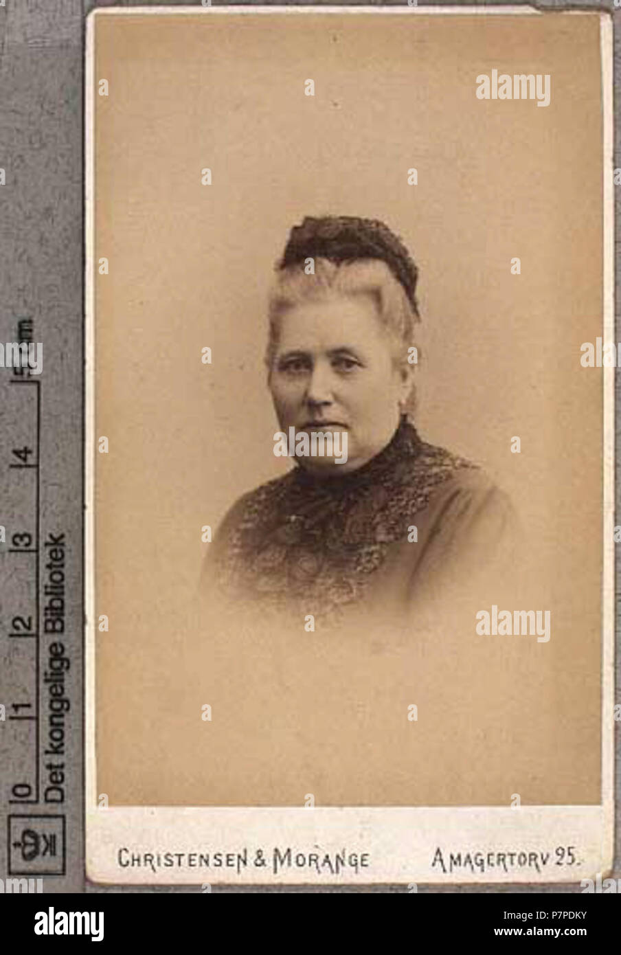 English: Photograph of the Danish artist Marie Henriques 1826-1913 ...