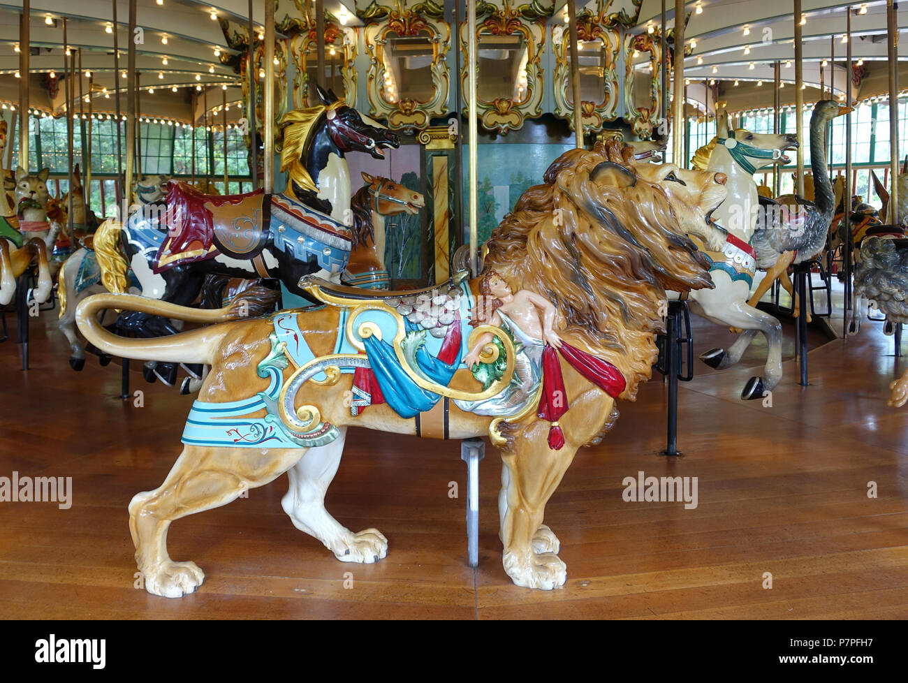 Dentzel hi-res stock photography and images - Alamy