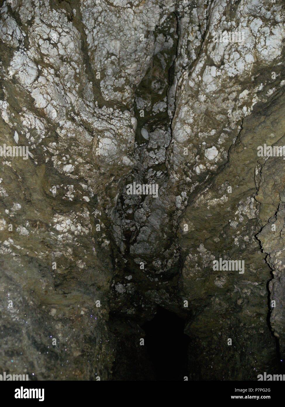 CUEVA DE PEDRO FERNANDEZ. ESTREMERA, COMUNINDAD DE MADRID, ESPAÑA Stock ...