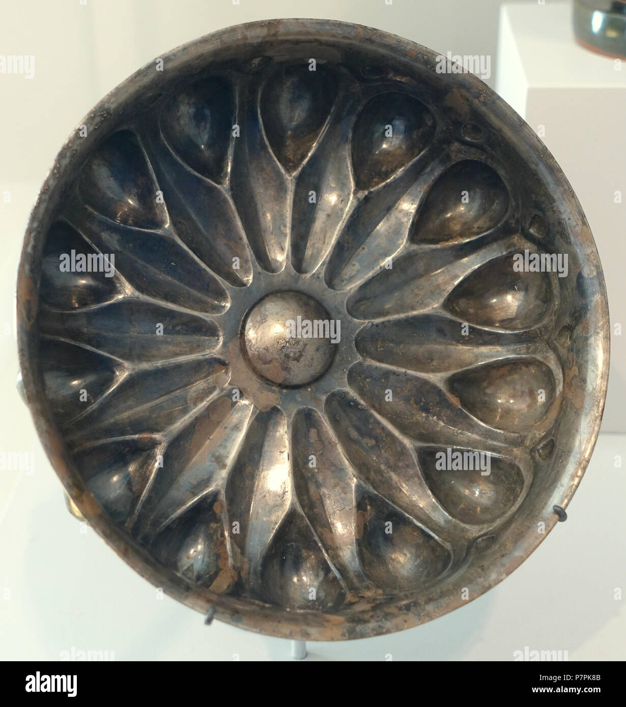 Harvard university sackler museum hi-res stock photography and images ...