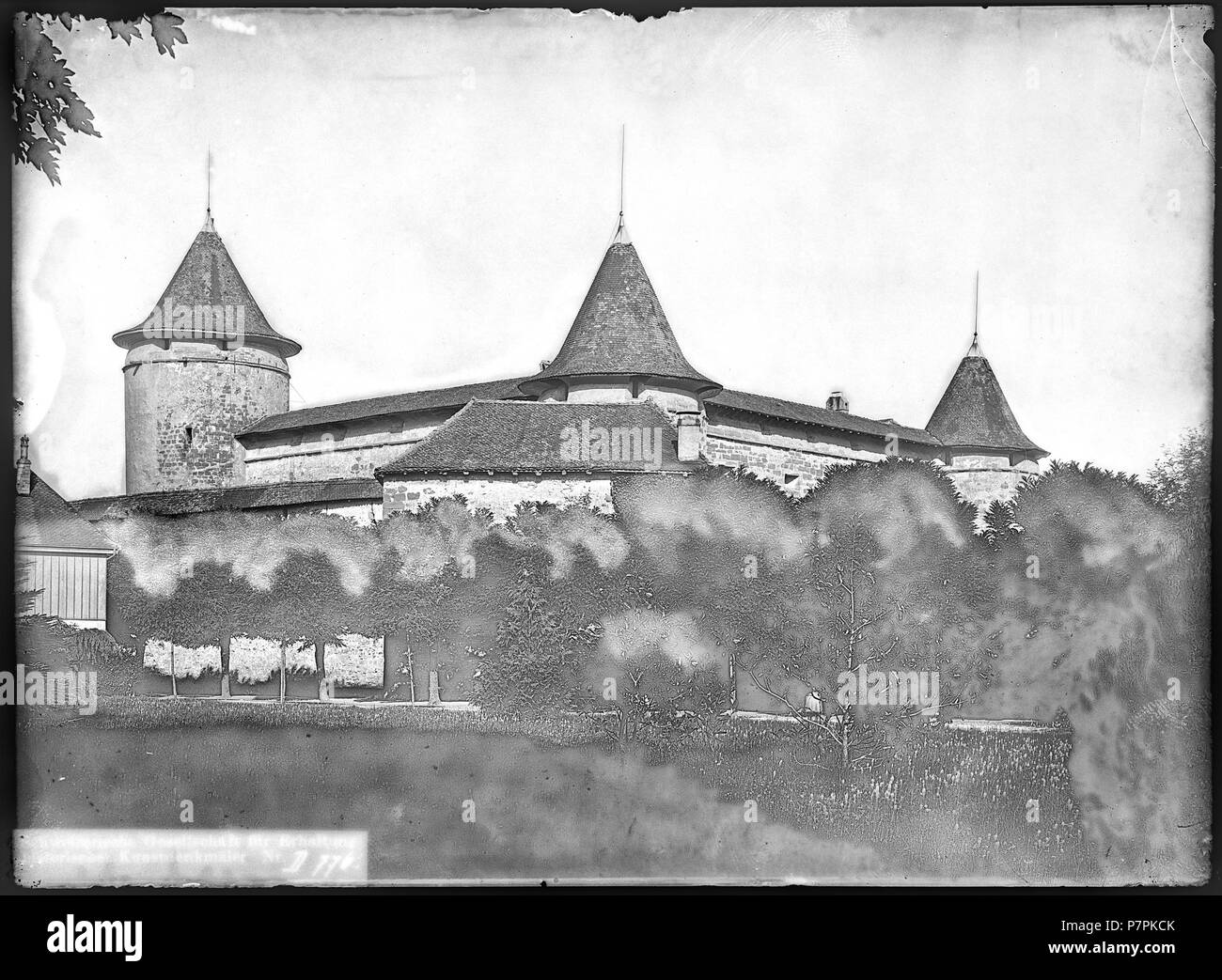 75 CH-NB - Morges, Château de Morges, vue partielle extérieure ...