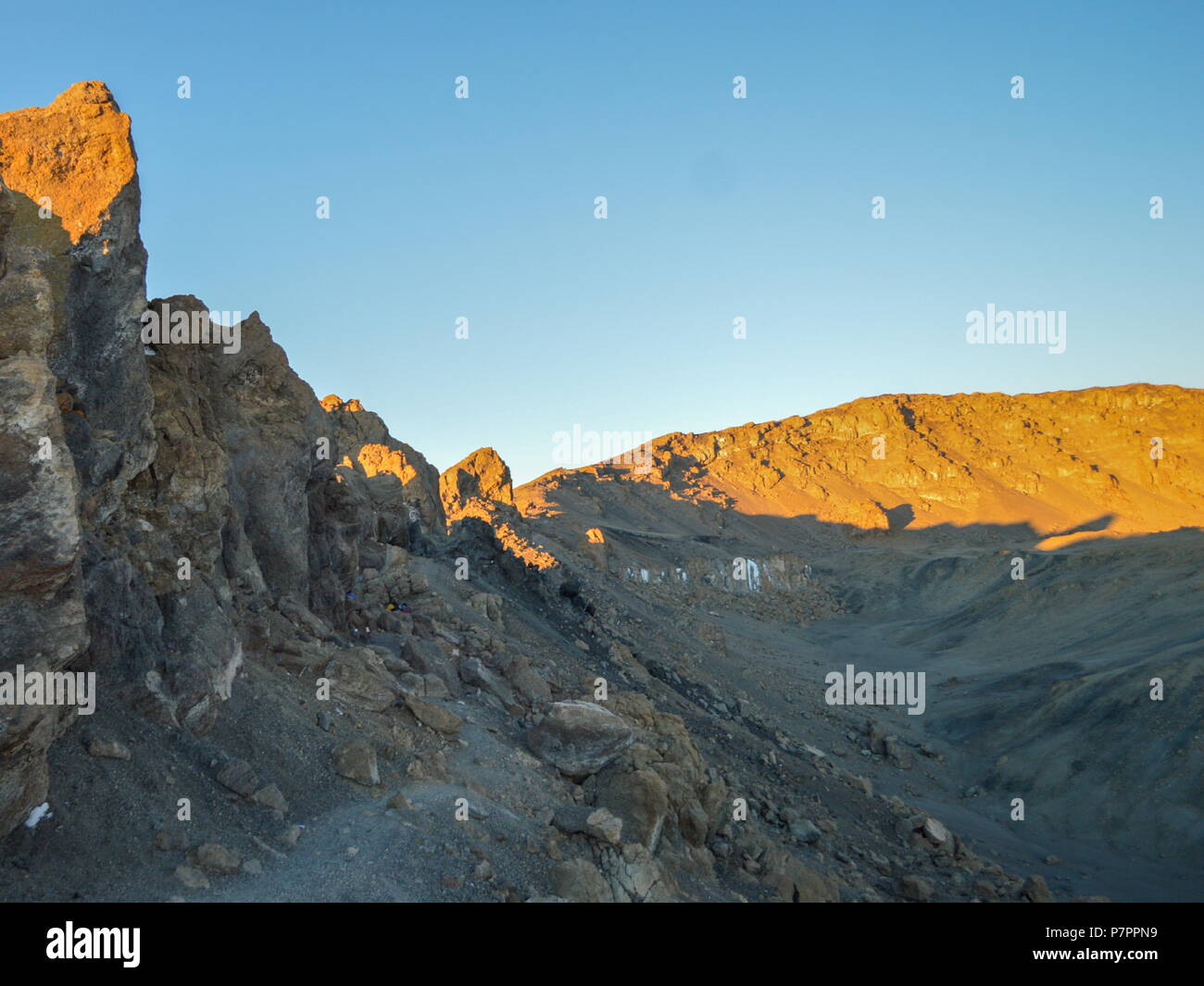 Hiking the inner volcanic rim of Mount Kilimanjaro, Tanzania Stock ...
