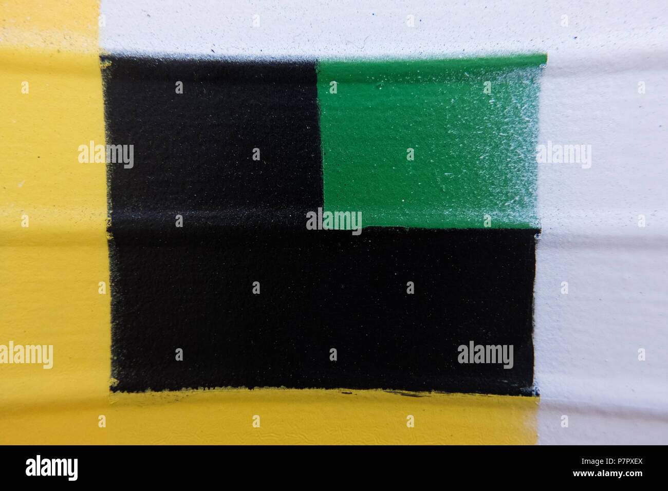 Portcullis safety hi-res stock photography and images - Alamy