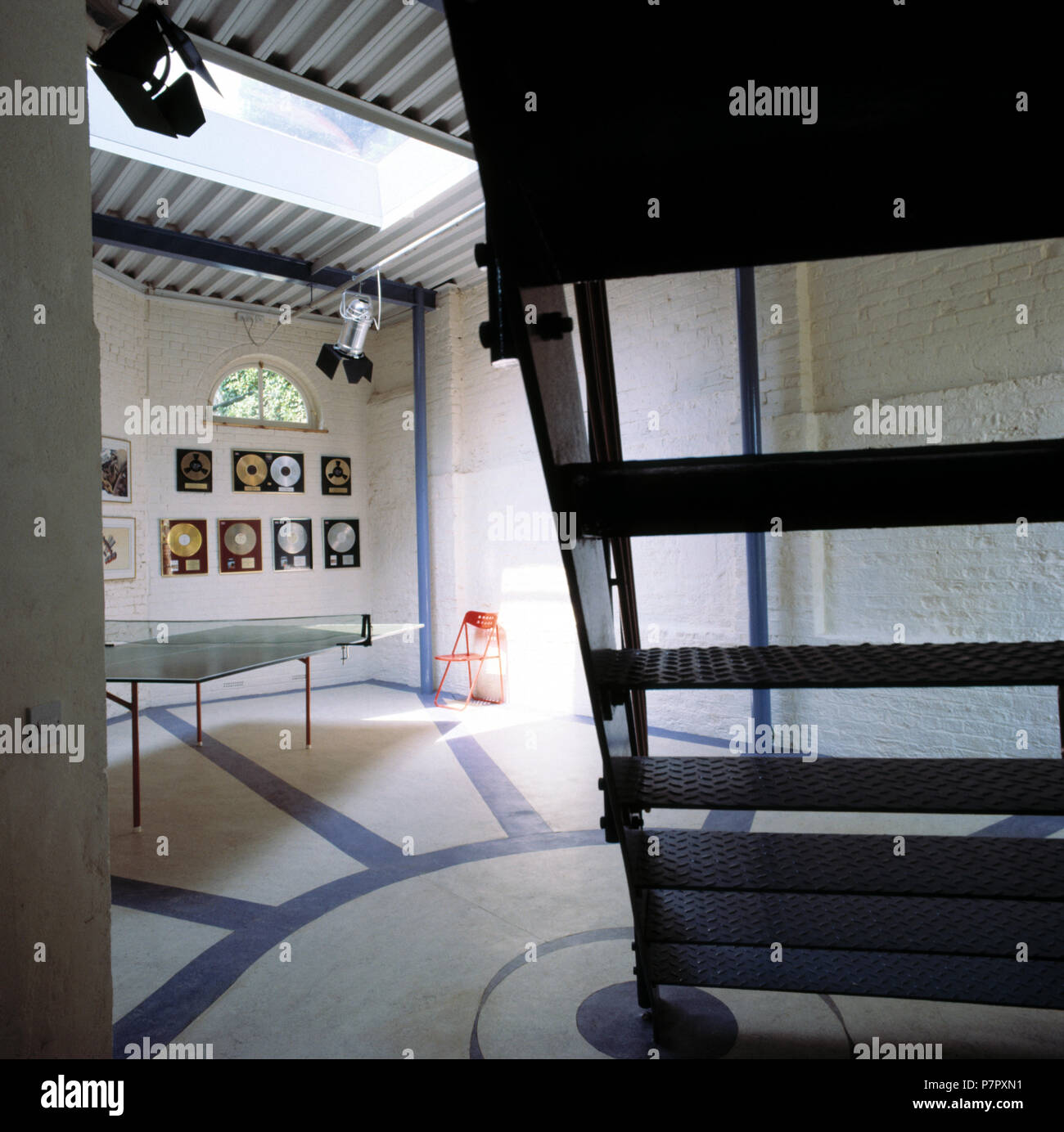 Gold discs hi-res stock photography and images - Alamy