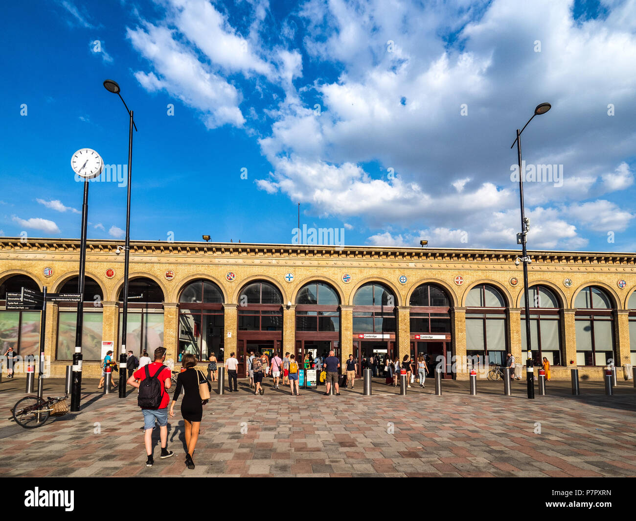 Cambridge Railway Station - Cambridge Train Station - main railway ... Cambridge Railway Station - Cambridge Train Station - main railway ...