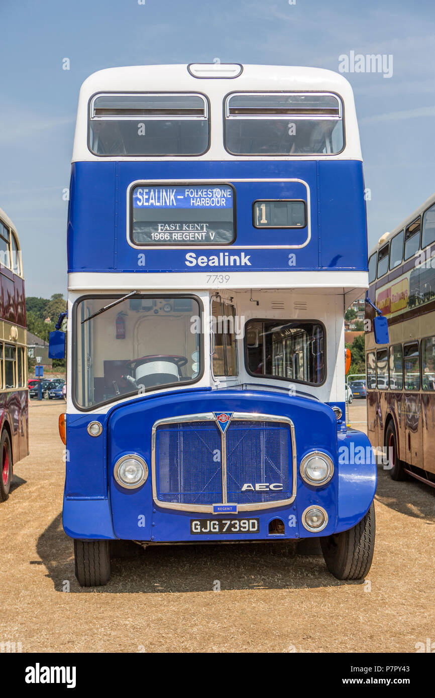 Aec bus hi-res stock photography and images - Alamy