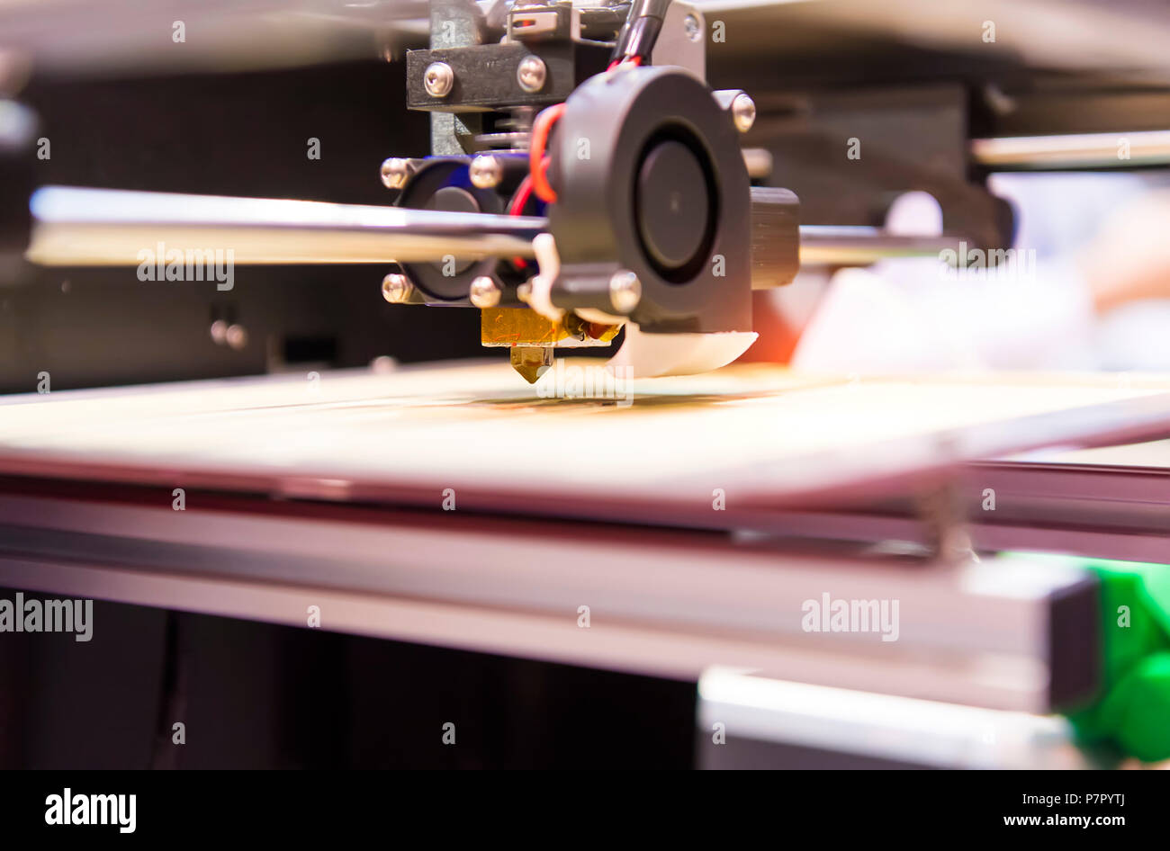 Printing 3D printer Object Stock Photo - Alamy