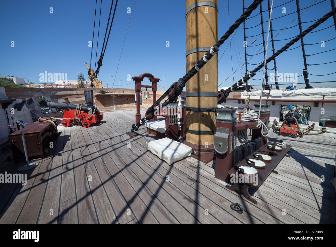 Portuguese Navy High Resolution Stock Photography and Images - Alamy