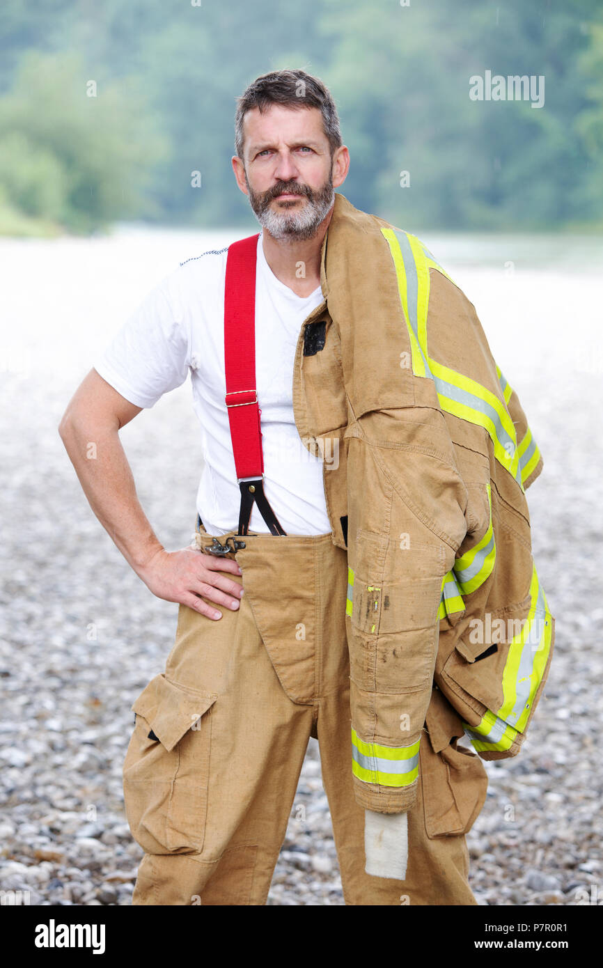 portrait of handsome Blue Collar man in work wear Stock Photo - Alamy