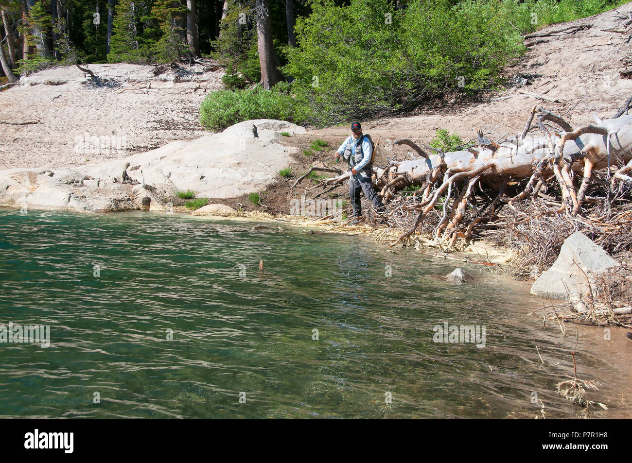 Many of the small lakes in the Mammoth Lakes area offer excellent ...