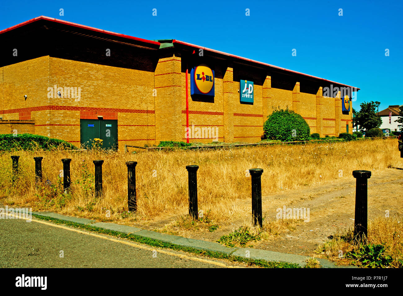 Lidle and JD Sports, Catford, Borough of Lewisham, London, England ...