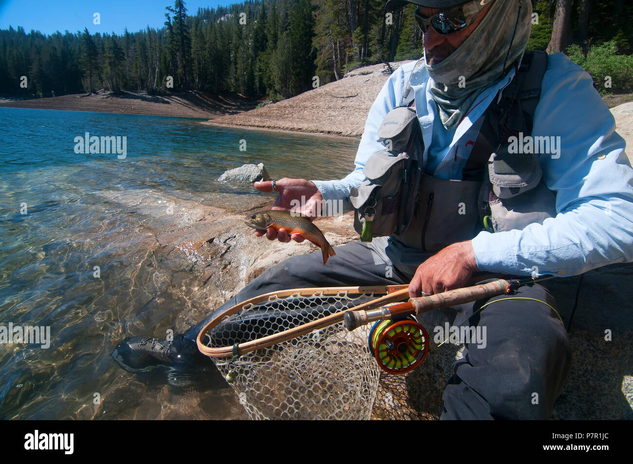 Many of the small lakes in the Mammoth Lakes area offer excellent ...