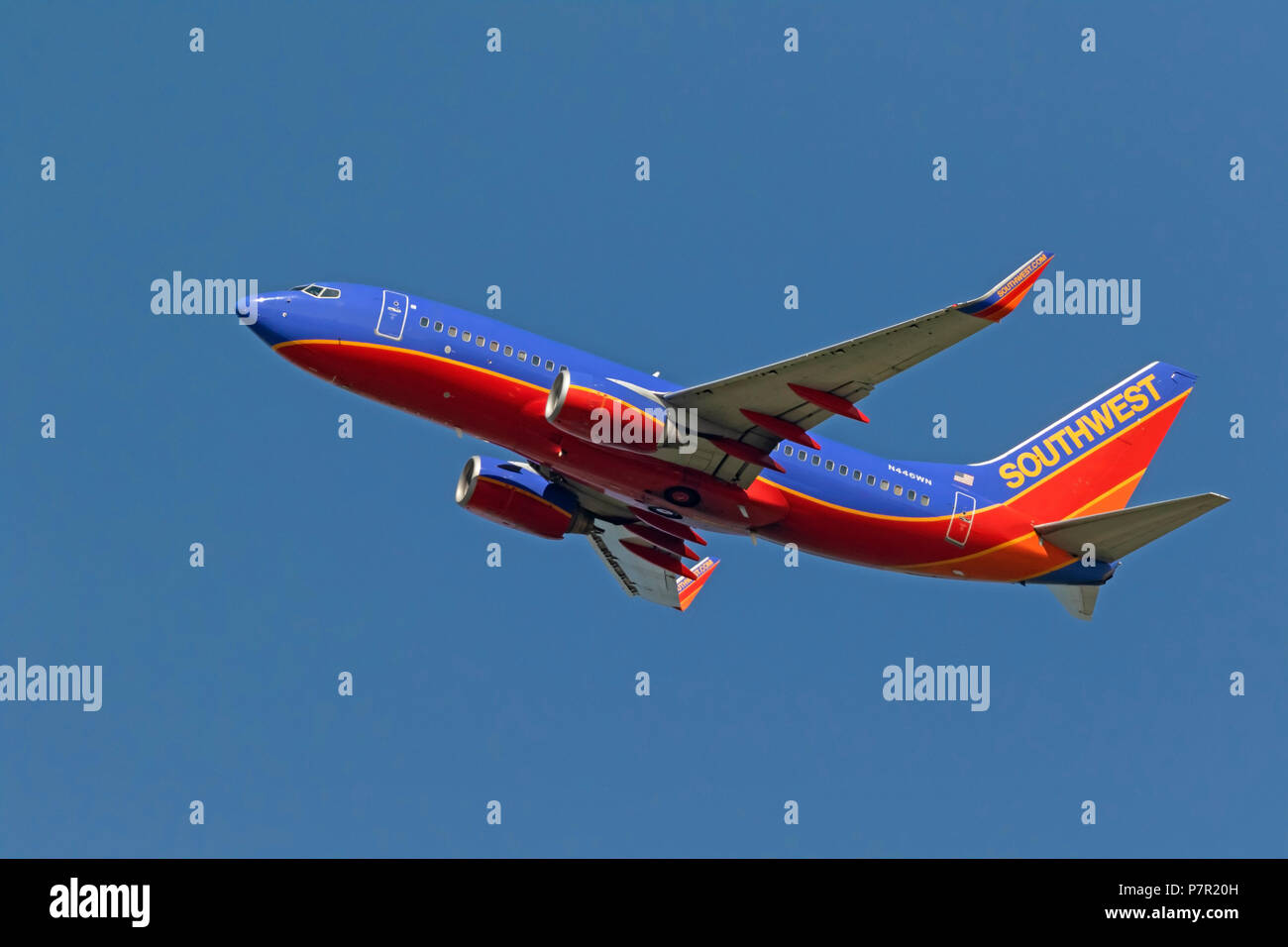 Fast jet airlines hi-res stock photography and images - Alamy