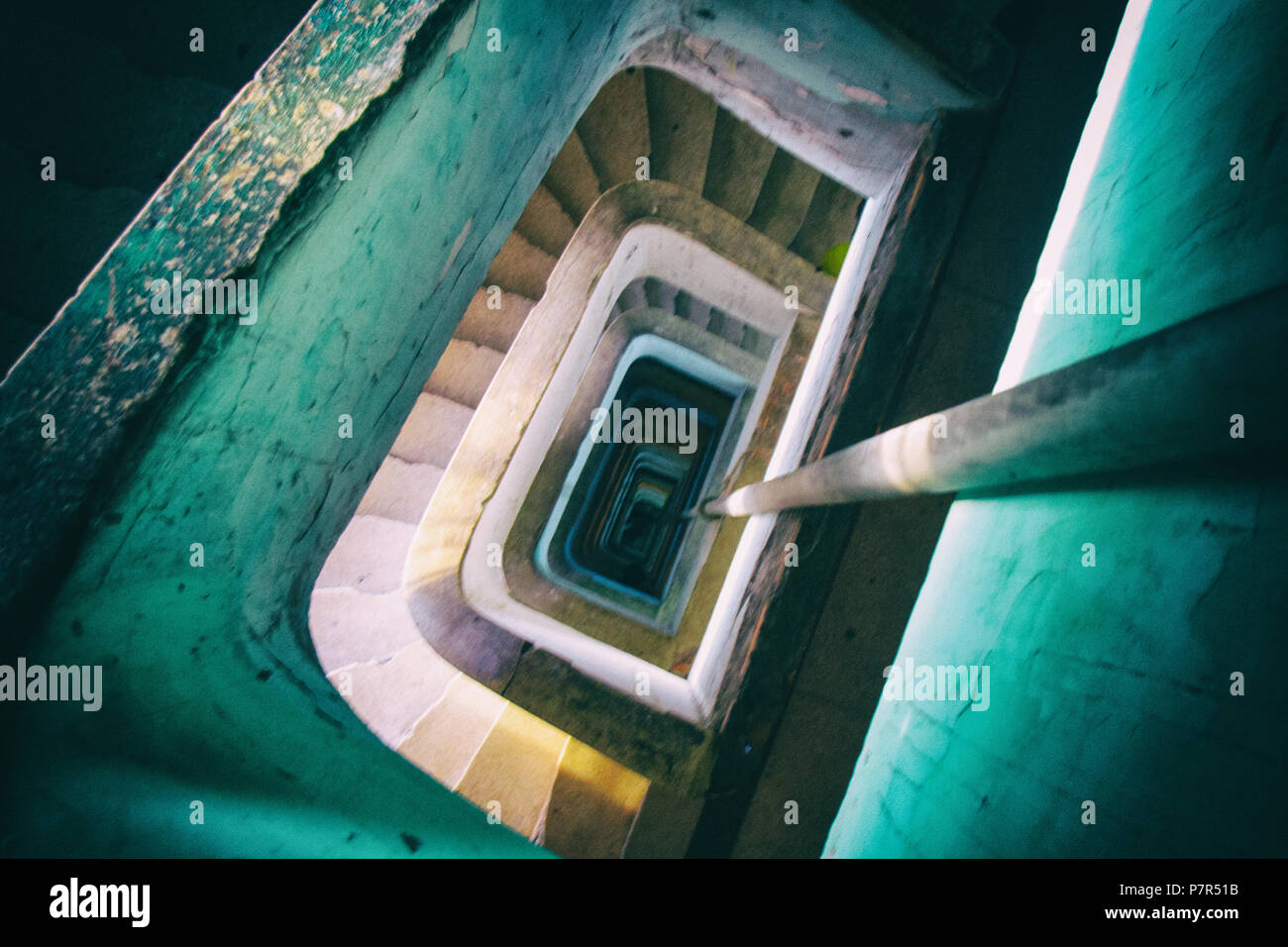 Condemned Building Ghetto High Resolution Stock Photography and Images ...