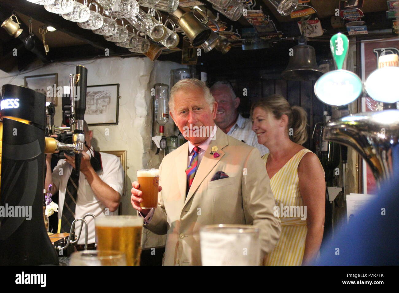 Prince charles old tree hi-res stock photography and images - Alamy