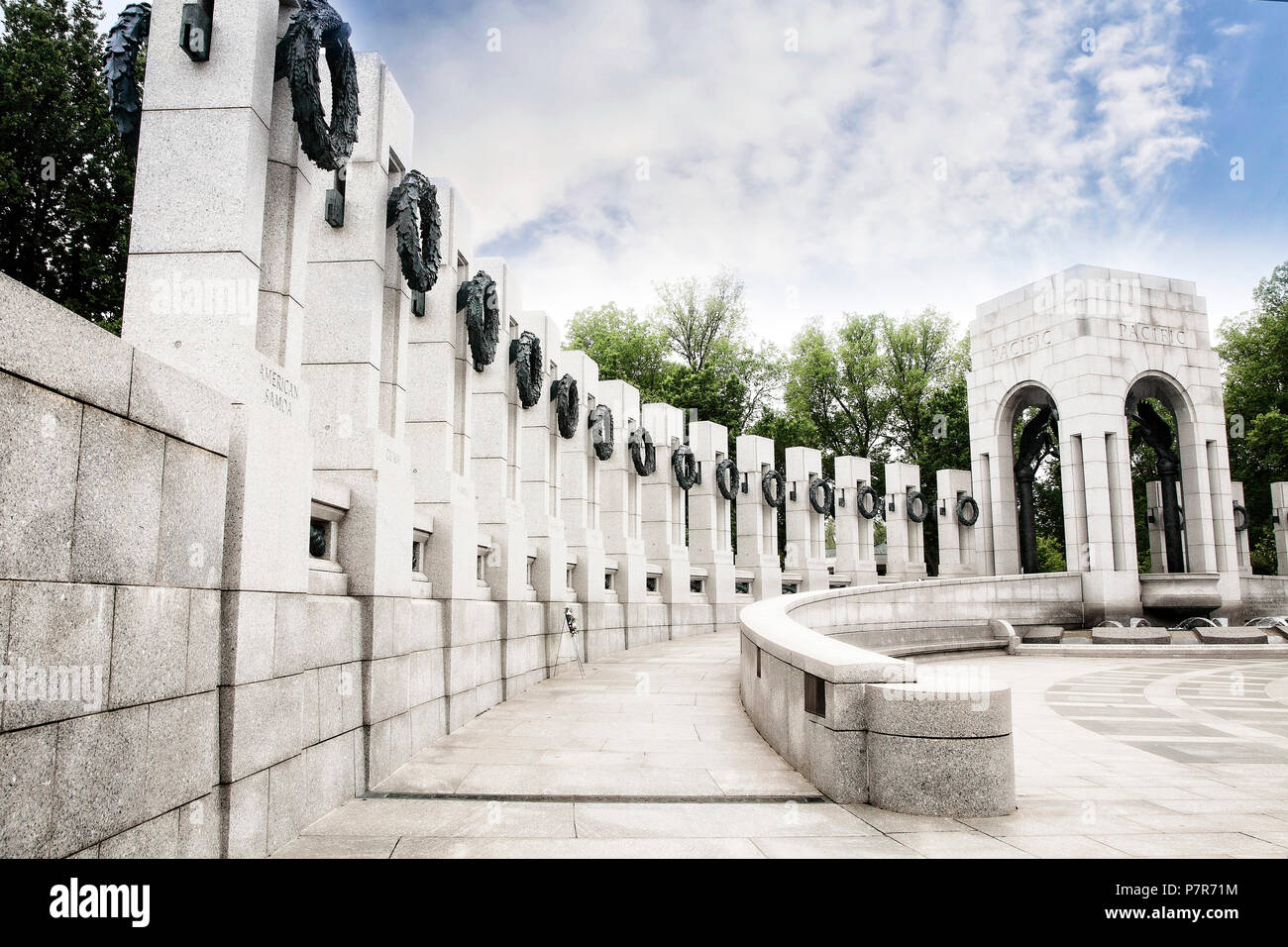 War memorial ww hi-res stock photography and images - Alamy
