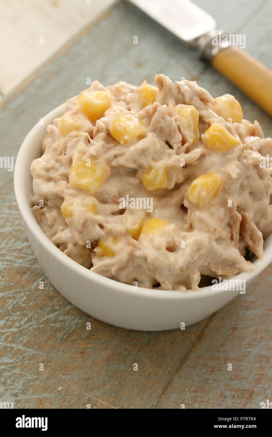 tuna and sweetworn sandwich filling Stock Photo - Alamy