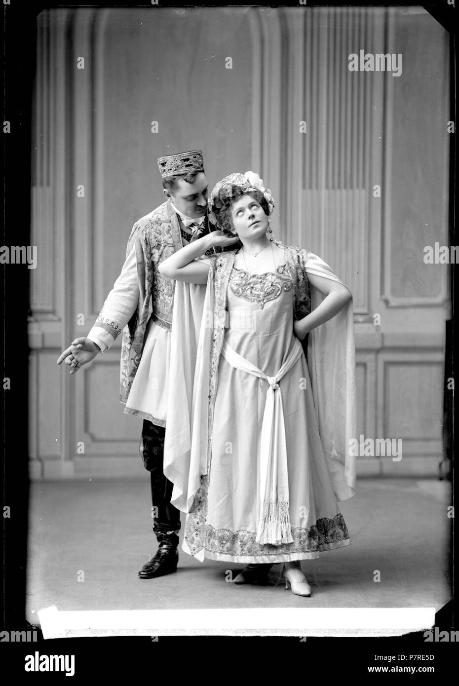 Hanna glawari hi-res stock photography and images - Alamy