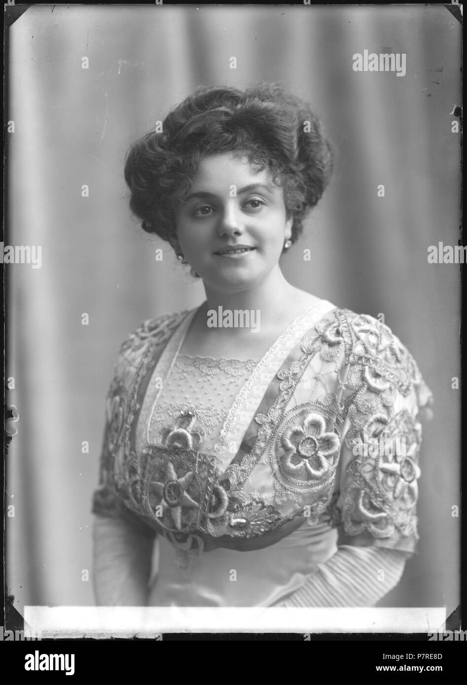 Rosa Grünberg som Alice i Dollarprinsessan, Oscarsteatern 1908 ...